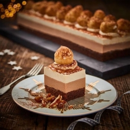 Salted Caramel Gateau (18 Portions) | Dunsters Farm | Food Services